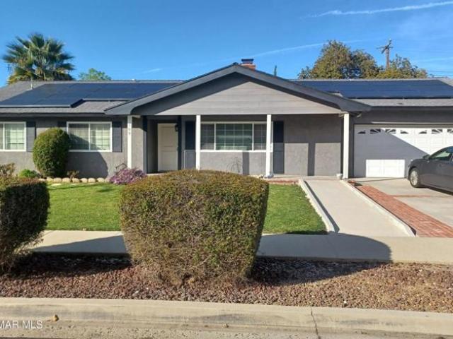 109 Triangle St, Thousand Oaks, CA 91360