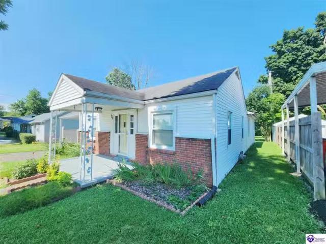 109 TUNNEL HILL RD, ELIZABETHTOWN, KY 42701 Single Family Resi.