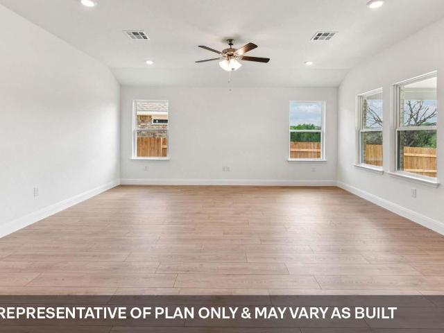 109 Union Pacific Dr