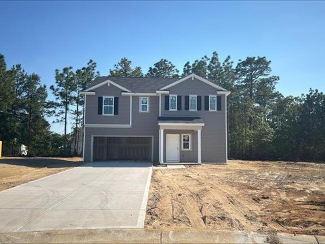 109 Utah Ct, Spring Lake, NC 28390