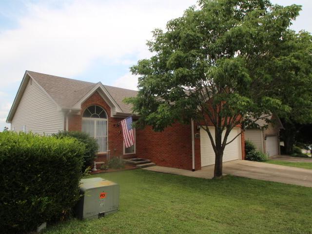 109 Yorkshire Drive