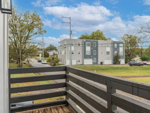 109A Duke St