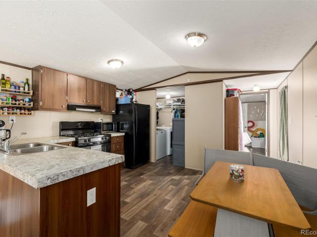 10 9th Ave, Longmont, CO 80501 | MLS #5327 | Compass