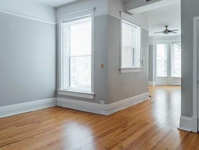 10 12 W. Chestnut 2 Bedroom Apartment for Rent at 10 W Chestnut St, Chicago, IL 60610 Near North Side