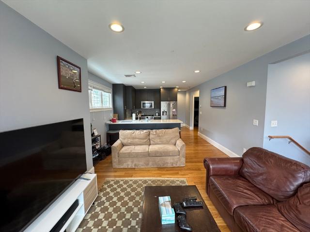 10 12 Chestnut St, Unit 12, Belmont, MA 02478 | MLS #73503 | Compass