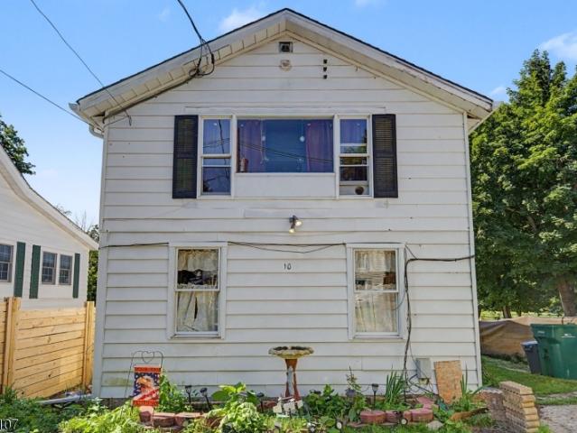 10 12 High St