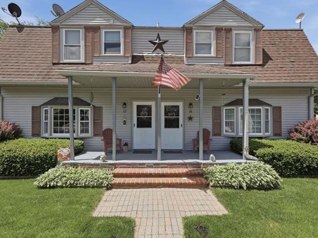 10 12 Pleasant St, Royalston, MA 01368
