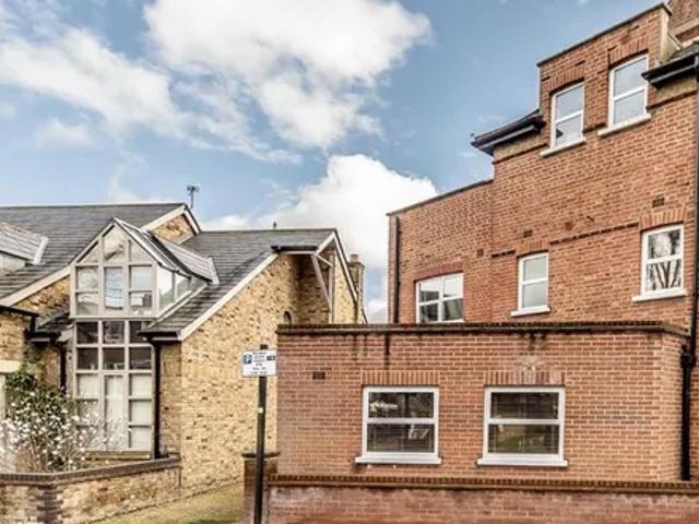 10 15 Grange Road, Strand on the Green, London, W4 4DE, United Kingdom | 1 bed apartment for rent #139545388 | Rentberry