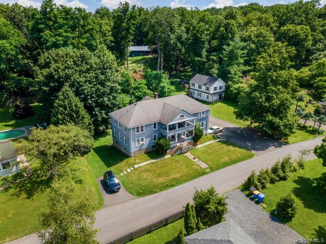 10 24 Conway Place