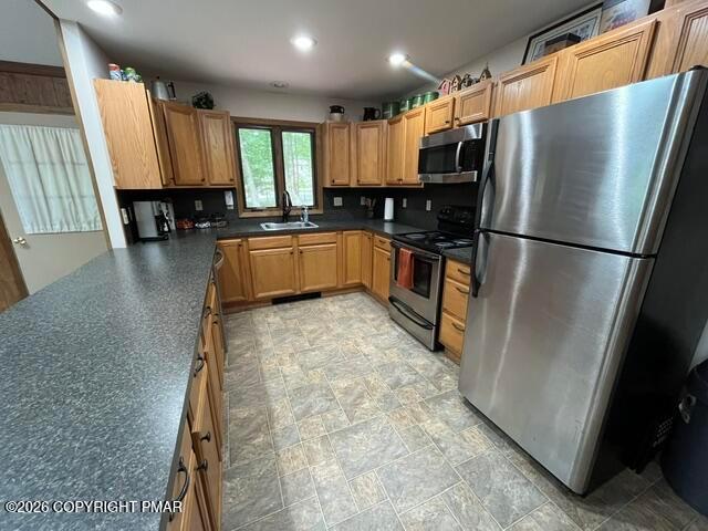 10 Tamarack Drive