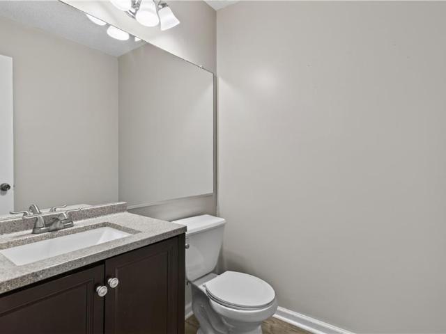 10 Tamarisk QUAY # B