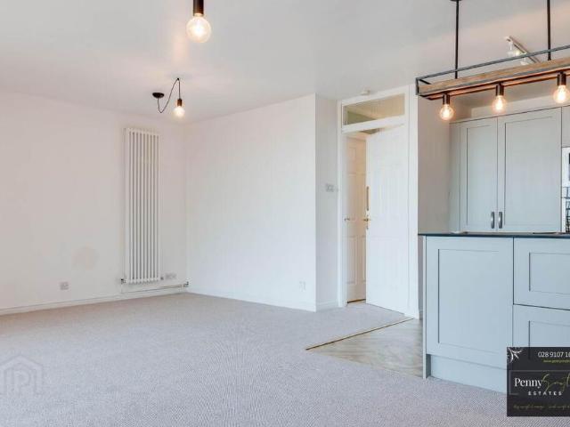 10 The Bay, Bangor, BT20 5HD