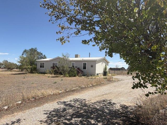 10 Thunderchief Ln, Edgewood, NM 87015