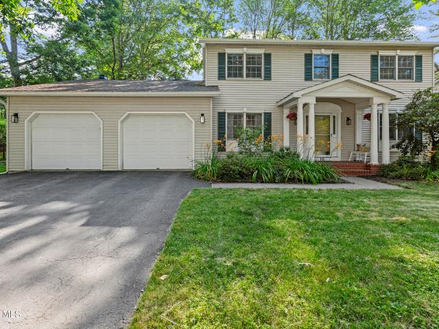 10 Tiffany Place