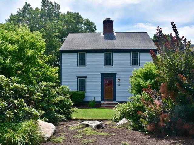 10 Tower Hill Dr