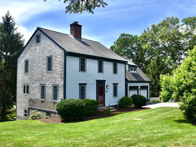 10 Tower Hill Drive