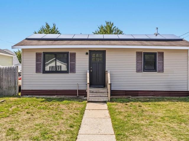 10 Vacation Rd, Villas, NJ 08251