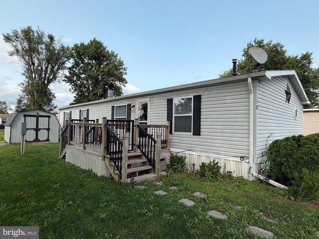 10 Vagabond Rd, Middletown, PA 17057