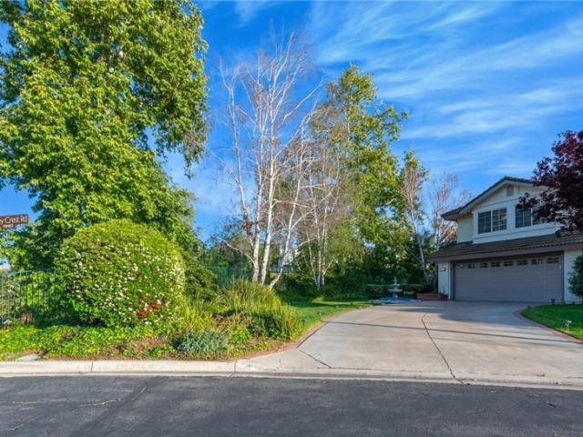 10 Valley Crest Road