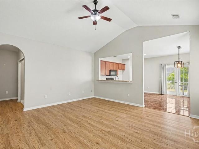 10 Valley Oak Drive