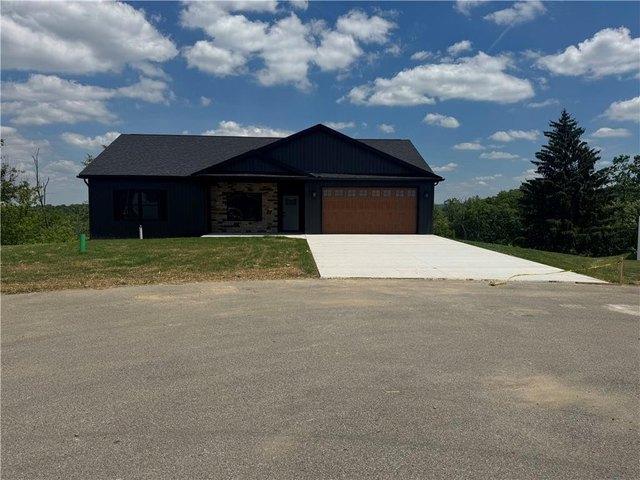 10 Vincent Dr Unit 4, Uniontown, PA 15401