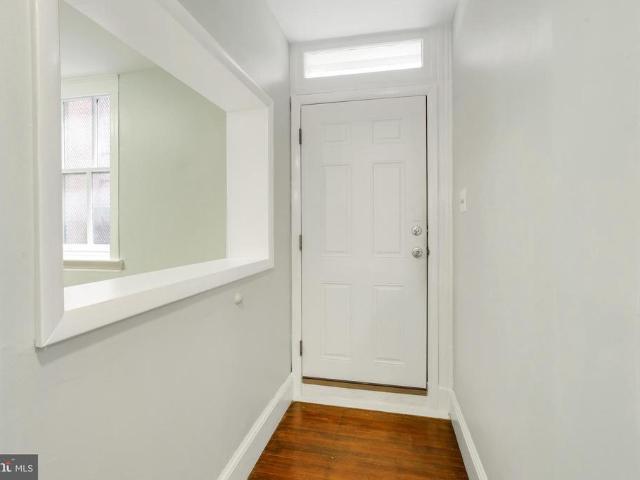 10 W Madison Street W # 1