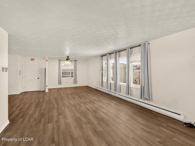 10 W Blaine Street