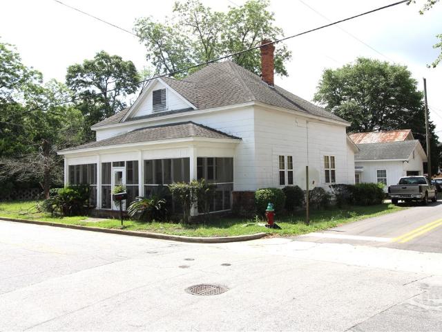 10 W Inman Street