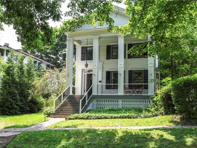 10 W 2nd St, Corning, NY 14830