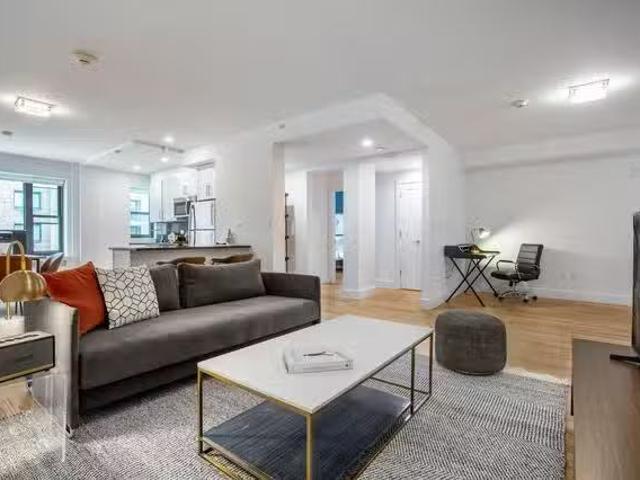 10 W 65th St, Lincoln Square 1 Bedroom 1 Bath