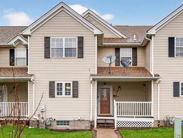 10 Wangman St, Rochester, NY 14605