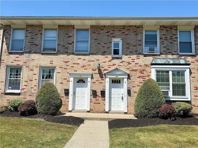 10 Wayne Ter Apt 8, Buffalo, NY 14225