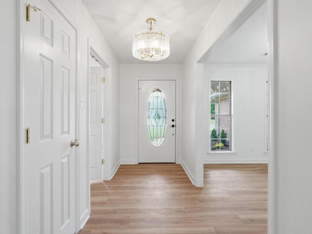10 Weatherton Drive