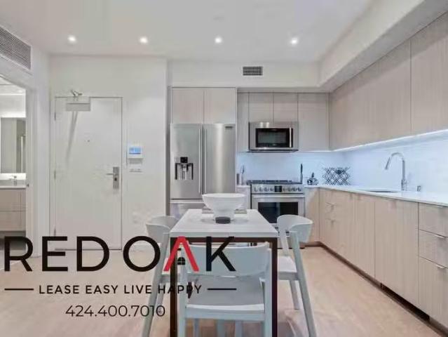~10 Weeks FREE~ Brand New ~ Private Room in a Co Living Space.