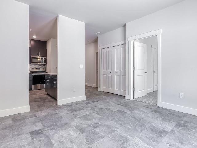 10 West at the Resort at Hansen Park 1 Bedroom Apartment for Rent at 7960 W 10th Ave, Kennewick, WA 99336
