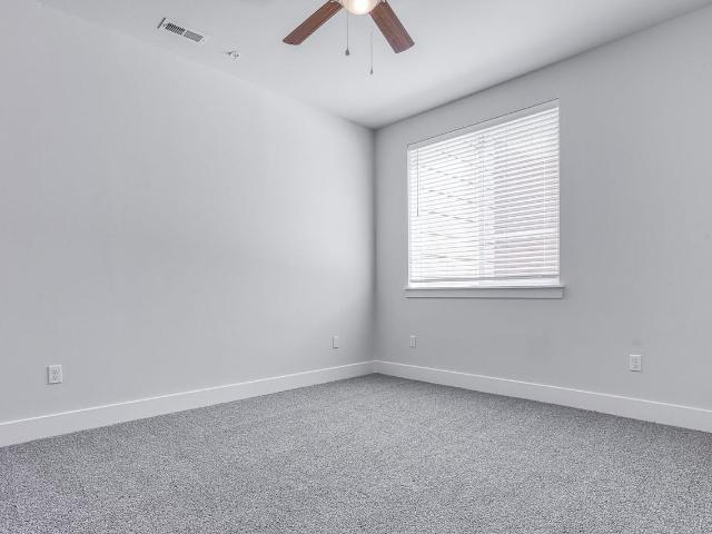 10 West at the Resort at Hansen Park Studio Apartment for Rent at 7960 W 10th Ave, Kennewick, WA 99336