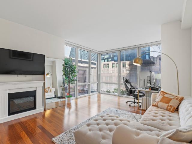 10 West End Avenue, New York, NY