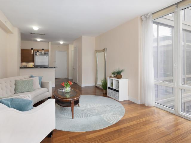10 West End Avenue, Unit 4D