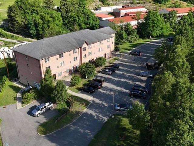 10 West Run Rd, Morgantown, WV 26508