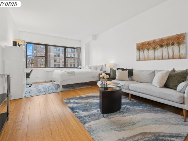 10 West 15th Street, New York, NY