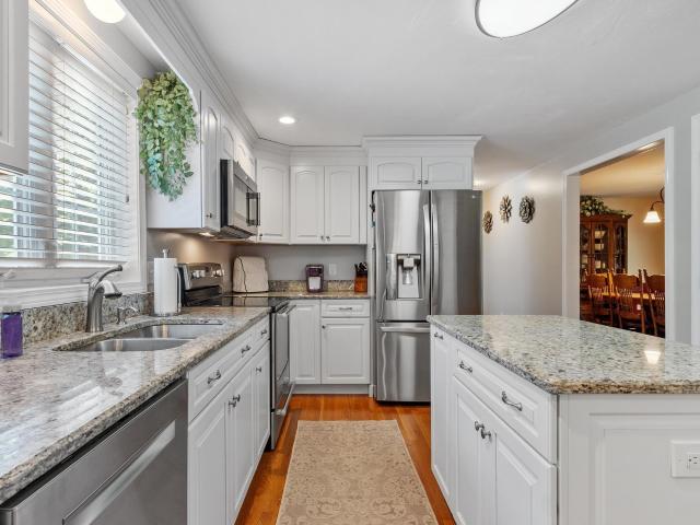 10 Westview Road