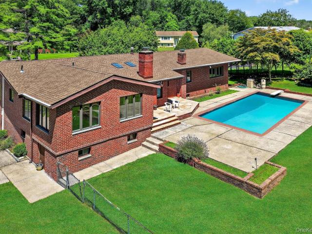 10 Wesley Court