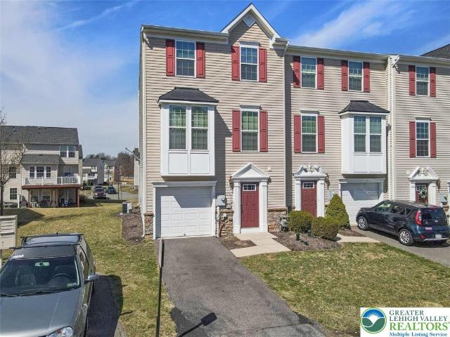 10 White Rose Lane
