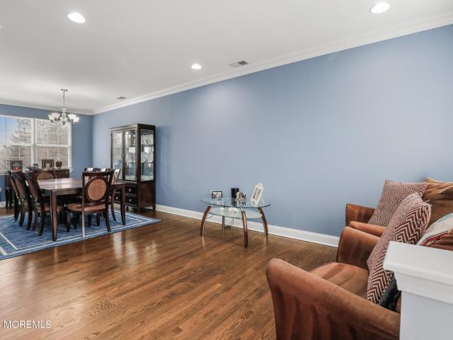 10 Winged Foot Drive