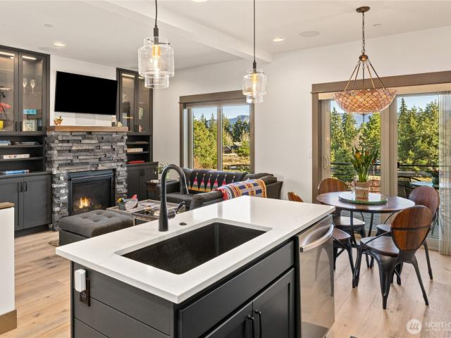10 Wildflower Loop, Cle Elum, WA 98922 | MLS #2496 | Compass