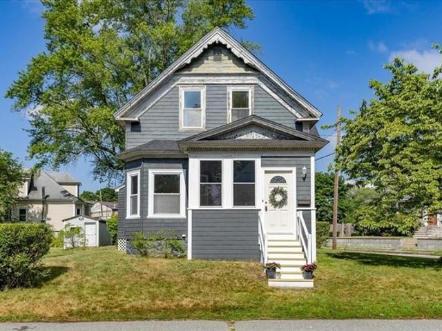 10 Wilfred St, Methuen, MA 01844