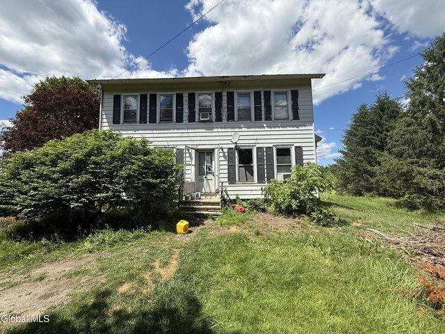 10 Wyomanock Rd, Stephentown, NY 12168