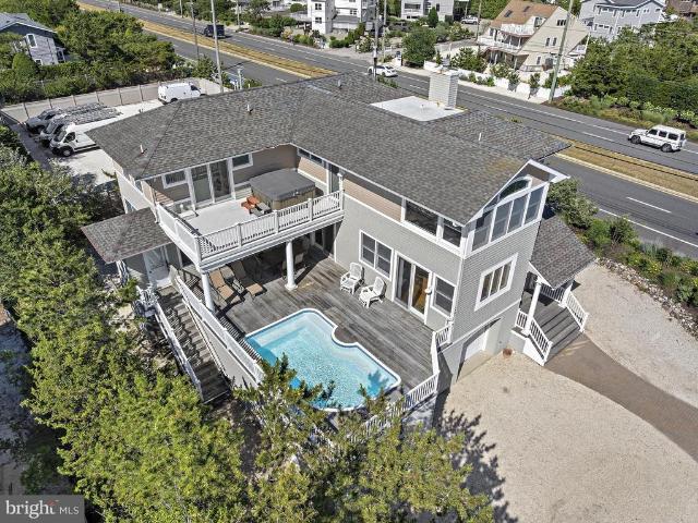 10 A Long Beach Boulevard