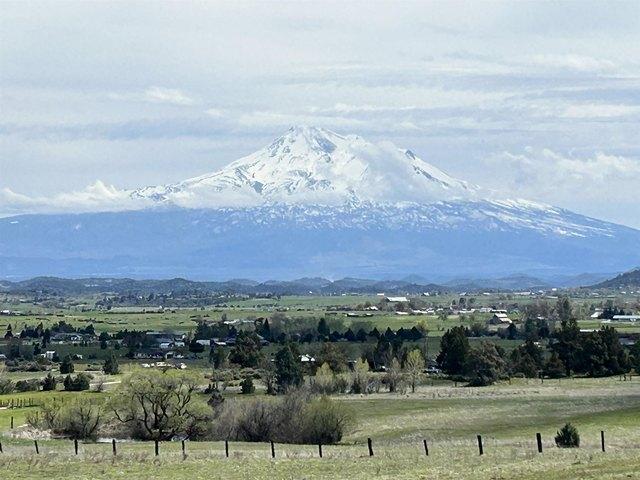 10 Acres Riverview Dr, Yreka, CA 96097