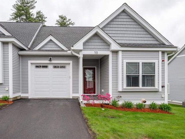 10 Abenaki Cir, Merrimack, NH 03054
